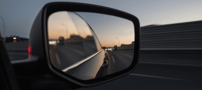 How To Adjust Your Mirrors For Maximum Visibility - Rated Driving