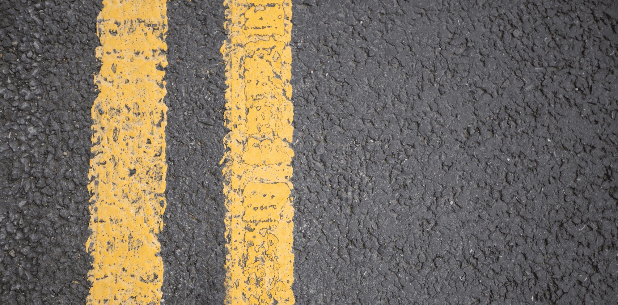 Single Vs Double Yellow Lines | Ultimate Guide - Rated Driving