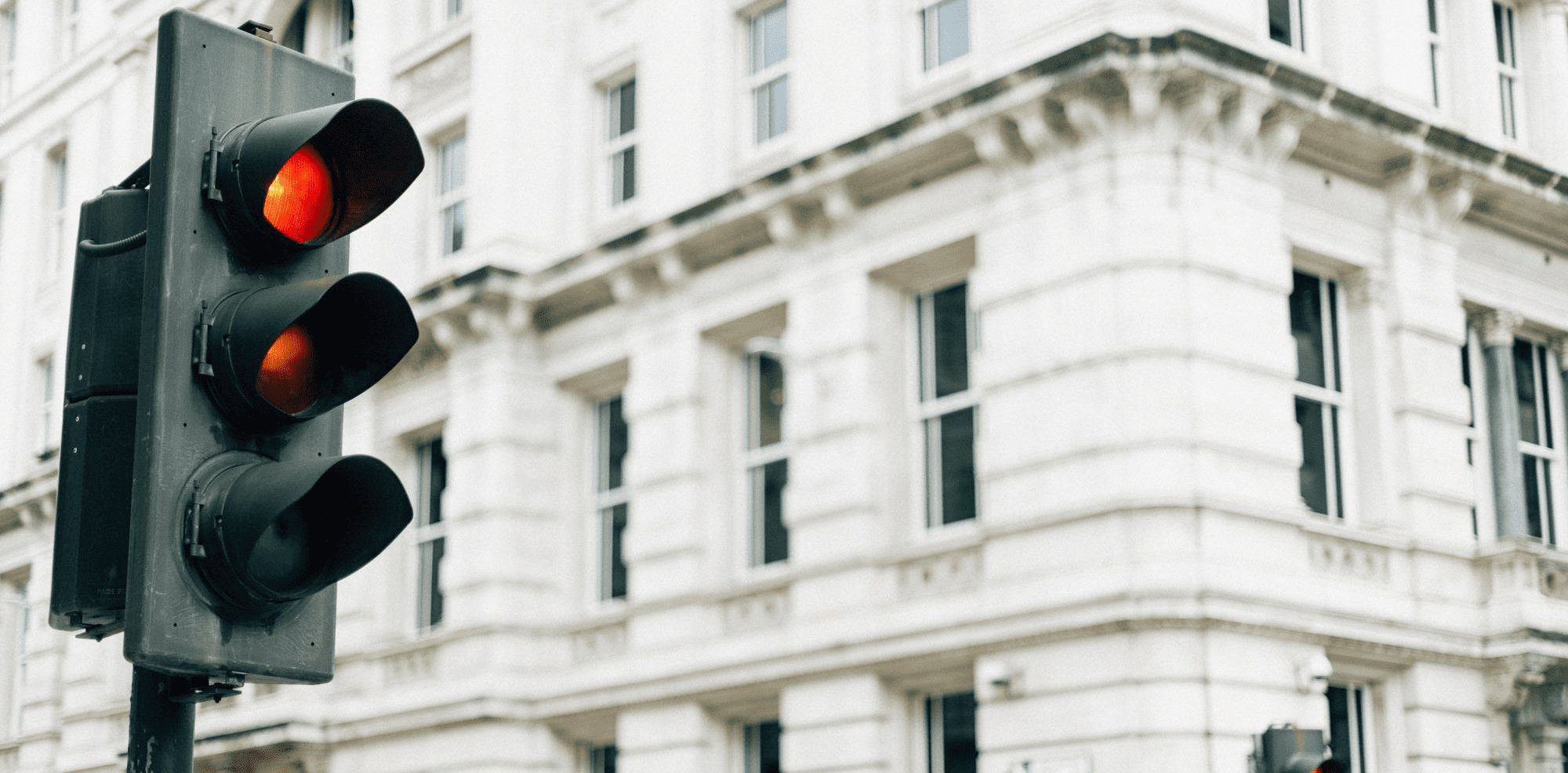 Traffic Light Sequence | Ultimate Guide - Rated Driving