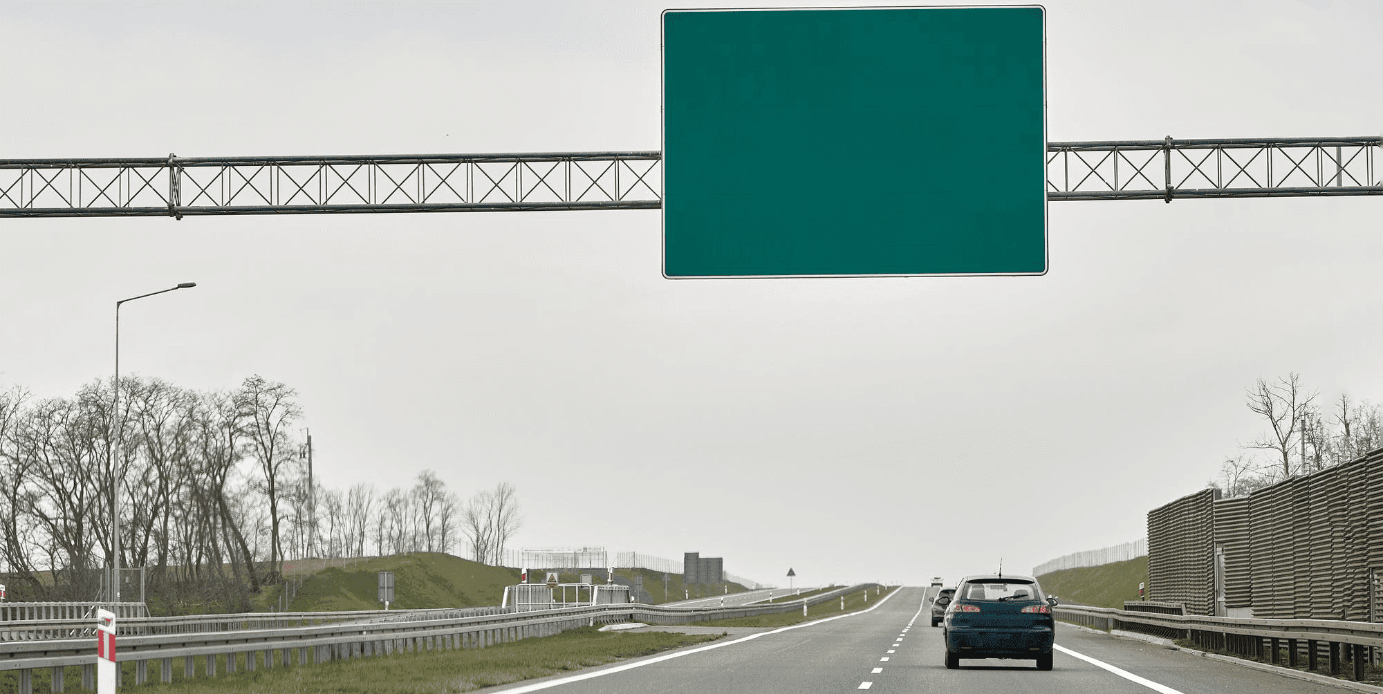 How-To Guide: Changing Lanes Safely - Rated Driving