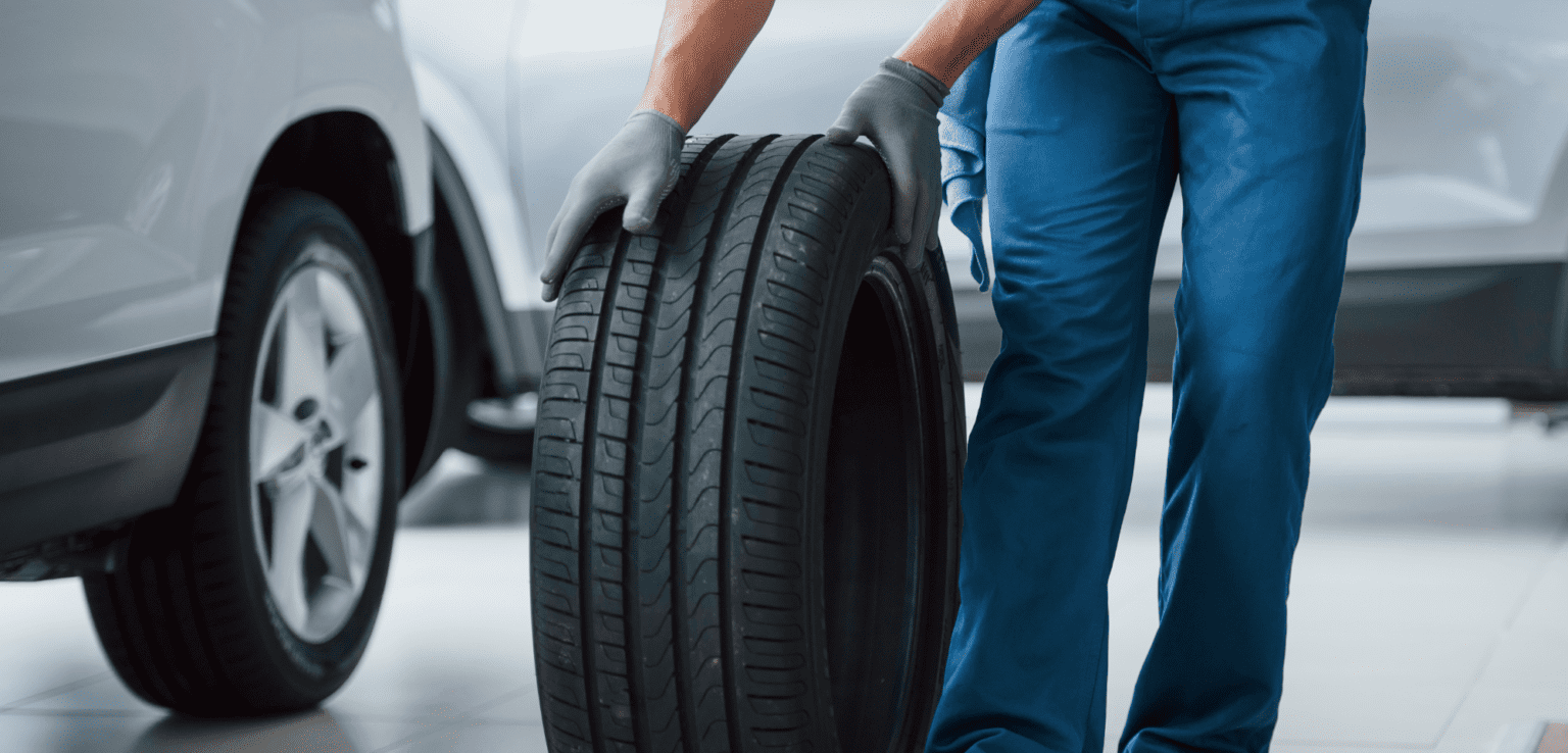 What To Do If You Get A Flat Tyre | Ultimate Guide - Rated Driving