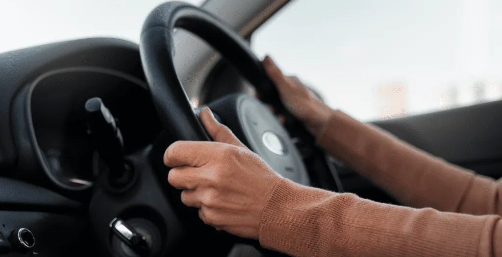 Car Horn: When And How To Use Your Car Horn - Rated Driving