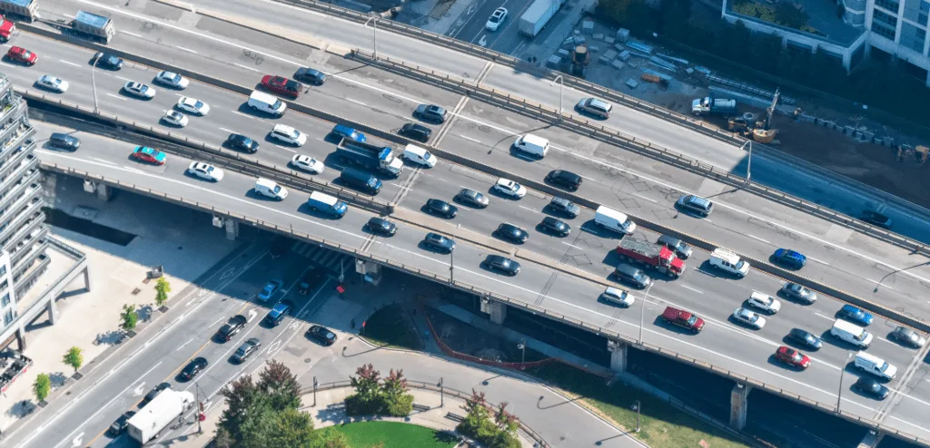 How-To Guide: Changing Lanes Safely - Rated Driving